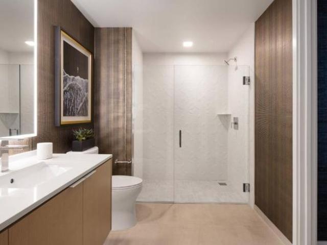 2 Br, 2 bath, Apartment 525 Olive Street