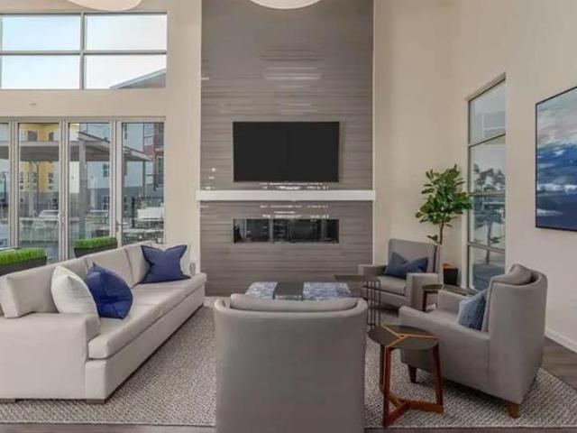 2 Br, 2 bath, Apartment 525 Wilard Dr