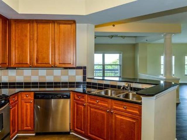 2 Br, 2 bath, Apartment 530 Piedmont ave NE
