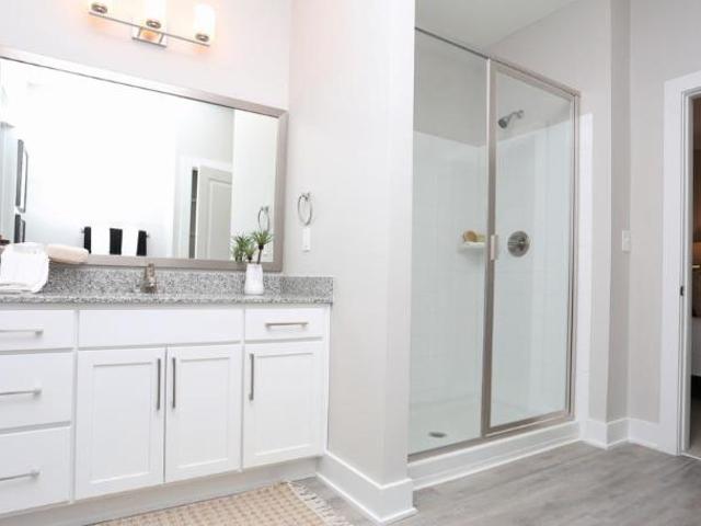 2 Br, 2 bath, Apartment 5310 Falls Drive