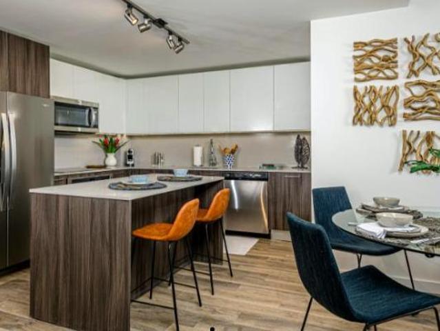2 Br, 2 bath, Apartment 5400 Broken Sound Boulevard