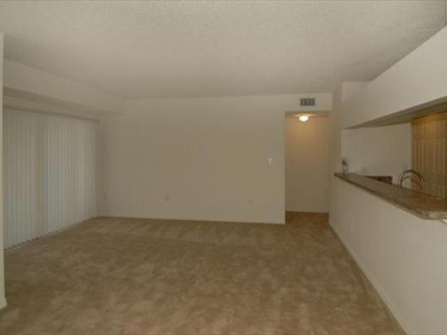2 Br, 2 bath, Apartment 5400 NW 55th Boulevard
