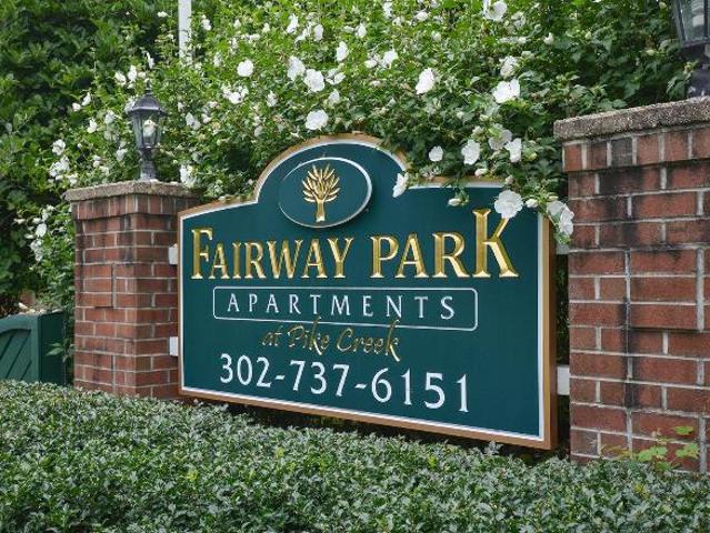 2 Br, 2 bath, Apartment 5501 Limeric Circle