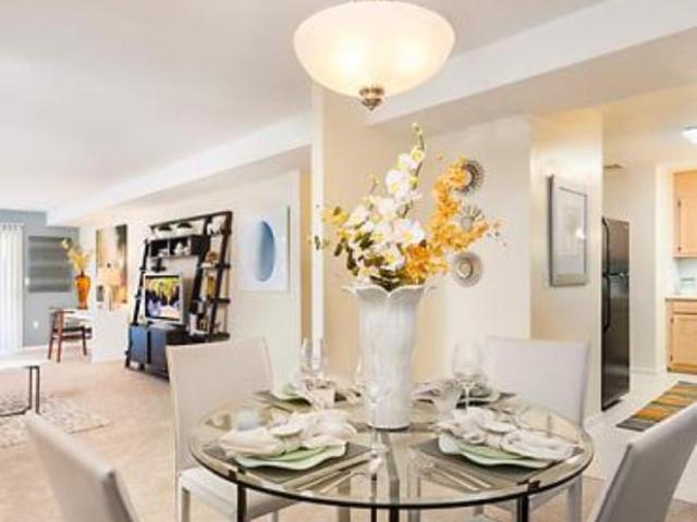 2 Br, 2 bath, Apartment 55 Waterfall Drive