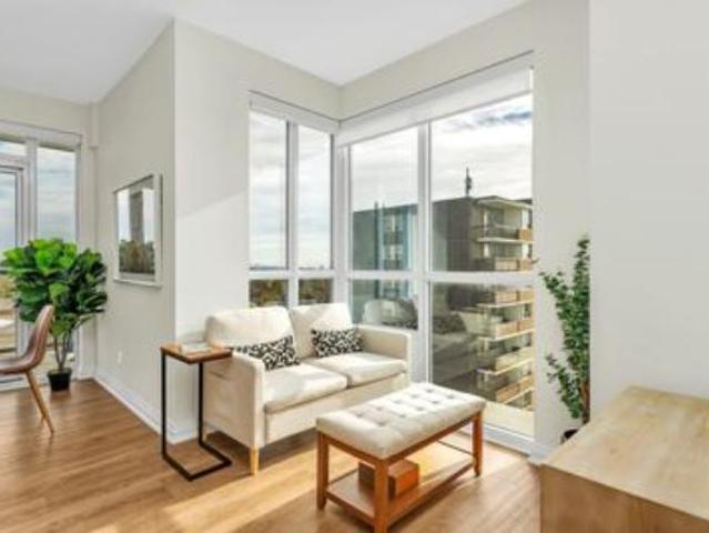 2 Br, 2 bath, Apartment 55 Warrender Avenue