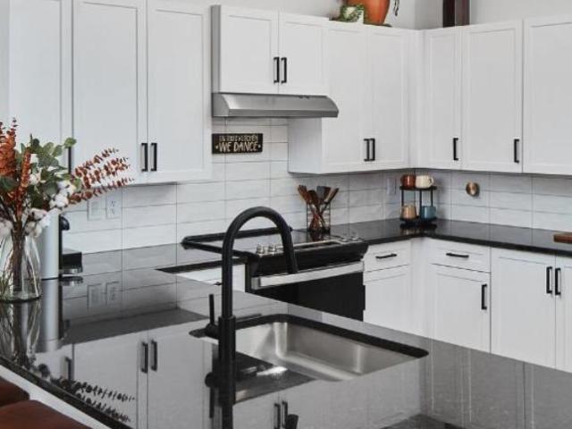 2 Br, 2 bath, Apartment 5683 Skywarrior Hts