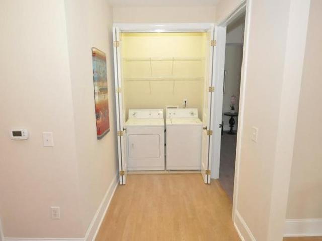 2 Br, 2 bath, Apartment 5836 Fayetteville Rd