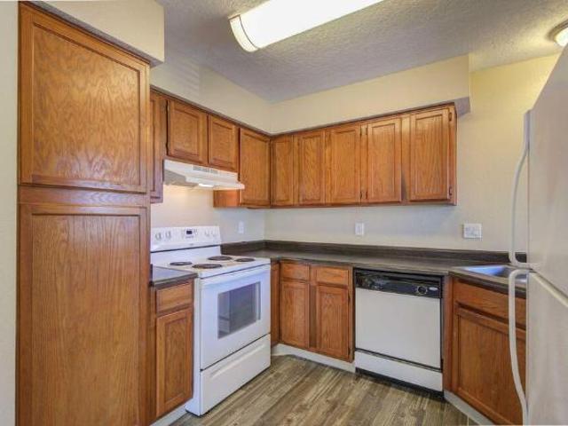 2 Br, 2 bath, Apartment 5905 Tierra Antigua St Ne