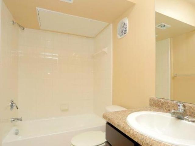 2 Br, 2 bath, Apartment 5924 SW 12th St