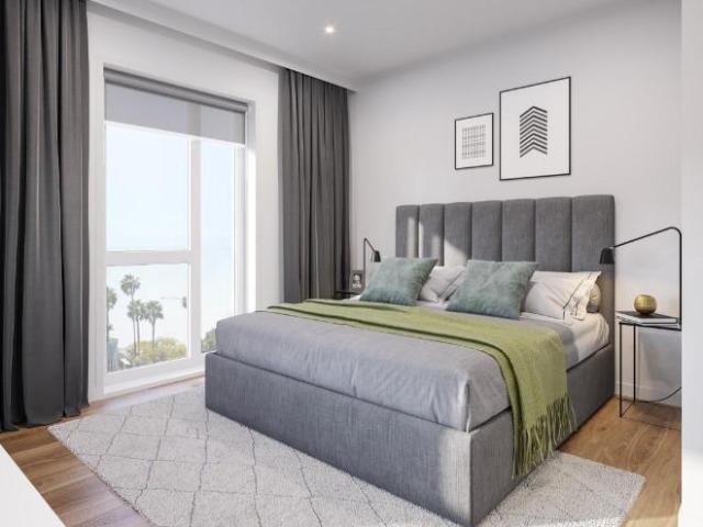 2 Br, 2 bath, Apartment 5935 W pico Blvd