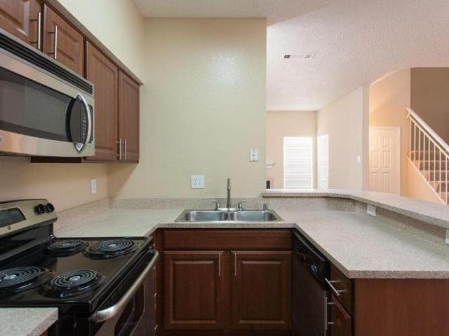 2 Br, 2 bath, Apartment 6000 Ohio Drive