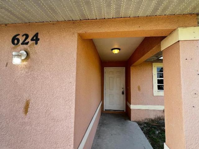 2 Br, 2 bath, Apartment 624 Hancock Bridge Parkway