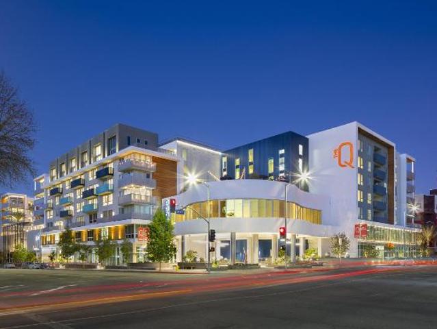 2 Br, 2 bath, Apartment 6200 Variel Avenue
