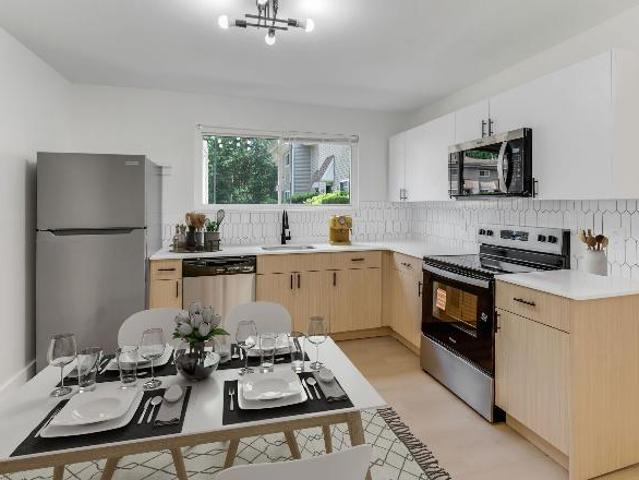 2 Br, 2 bath, Apartment 6200 Old Harding Highway