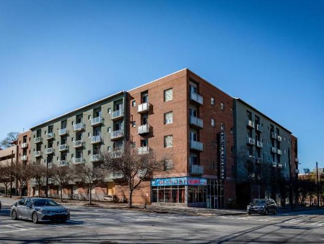 2 Br, 2 bath, Apartment 620 Glen Iris Dr NE #324