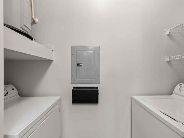 2 Br, 2 bath, Apartment 6301 Stonewood Dr