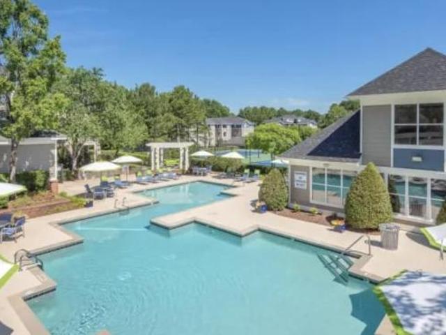 2 Br, 2 bath, Apartment 6421 Campus Dr