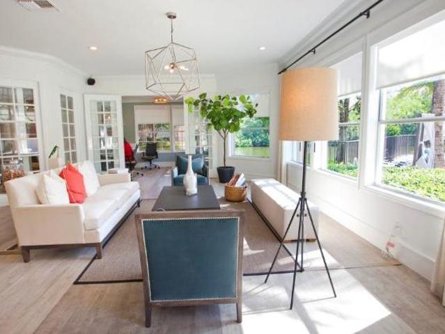 2 Br, 2 bath, Apartment 650 Lavers Circle