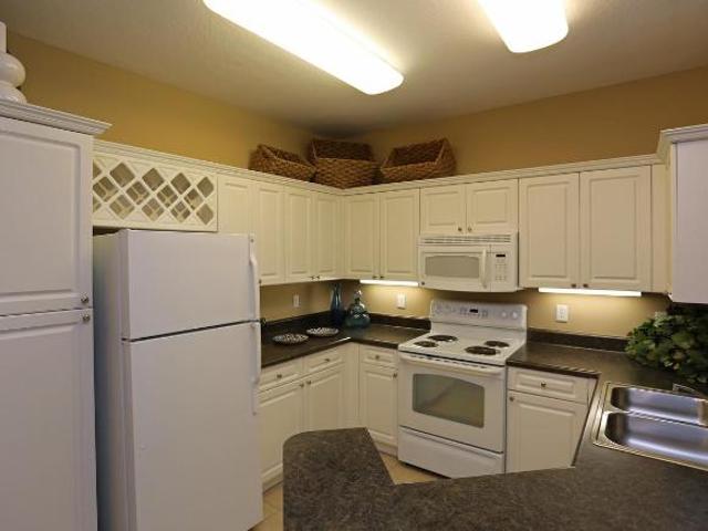 2 Br, 2 bath, Apartment 6600 Woods Island Cir