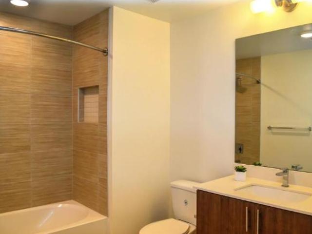 2 Br, 2 bath, Apartment 6600 NW 7th Street
