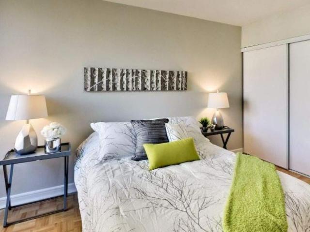 2 Br, 2 bath, Apartment 660 Briar Hill Ave