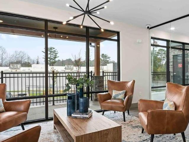 2 Br, 2 bath, Apartment 66 Long Shoals Rd