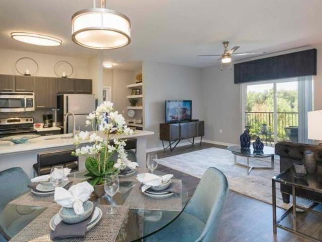 2 Br, 2 bath, Apartment 6750 Alpine Currant View