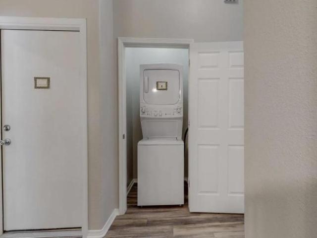 2 Br, 2 bath, Apartment 6700 Cantata Street NW