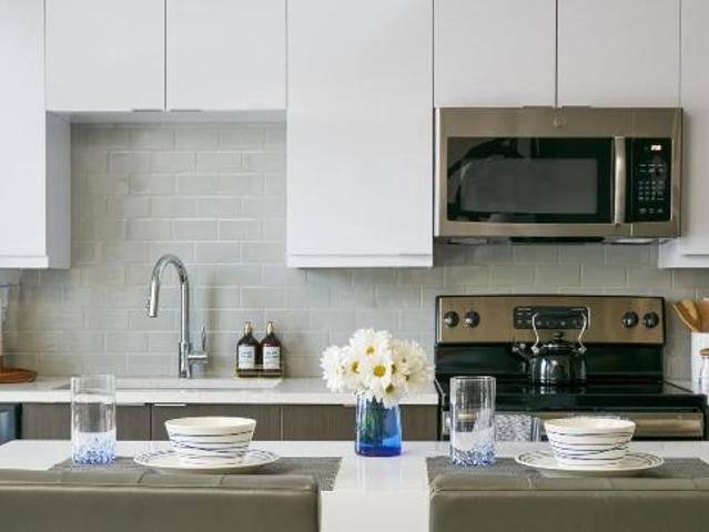2 Br, 2 bath, Apartment 67 SW 12th Avenue