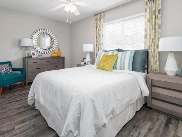 2 Br, 2 bath, Apartment 6857 College Ct