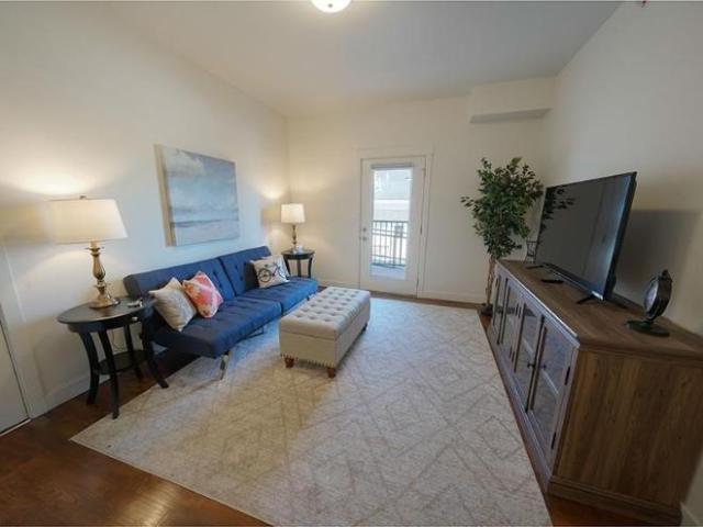 2 Br, 2 bath, Apartment 695 Legend Loop