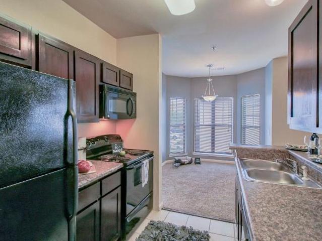 2 Br, 2 bath, Apartment 699 Nation Hills Dr