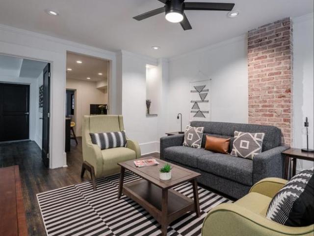 2 Br, 2 bath, Apartment 691 Juniper St Ne
