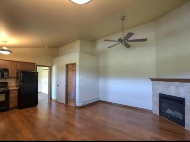 2 Br, 2 bath, Apartment 710 Haggerty Ln