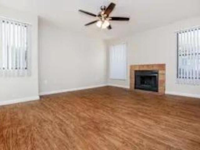 2 Br, 2 bath, Apartment 7374 N Mona Lisa Rd