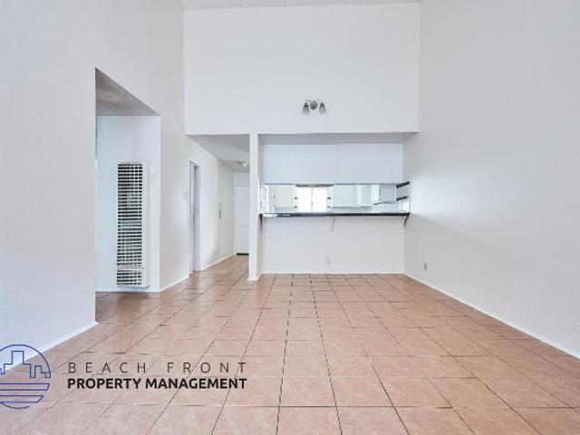 2 Br, 2 bath, Apartment 744 Rose Ave
