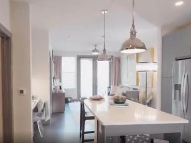 2 Br, 2 bath, Apartment 7555 Warren Parkway