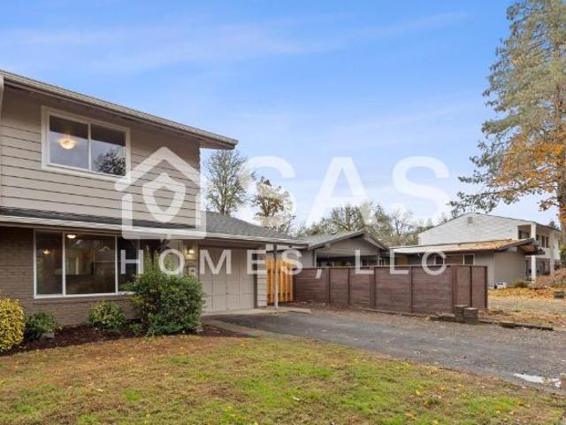 2 Br, 2 bath, Apartment 7660 SW Bel Aire Dr