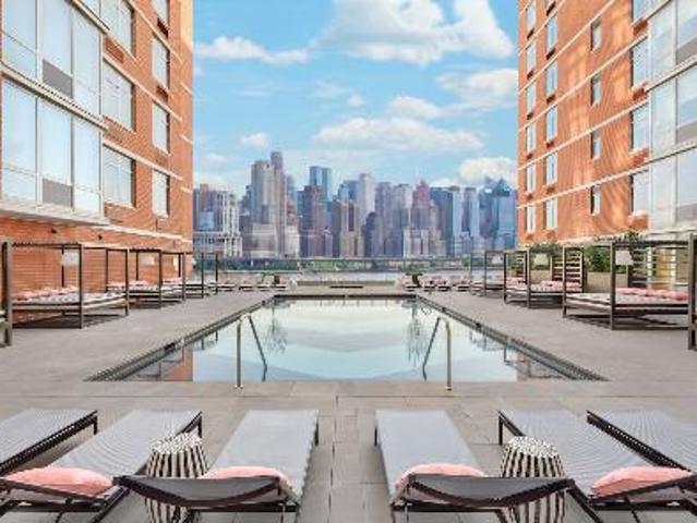 2 Br, 2 bath, Apartment 7601 River Road