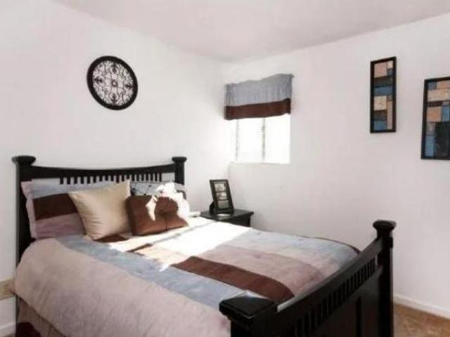 2 Br, 2 bath, Apartment 774 Tiffany Blvd