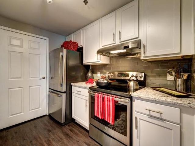 2 Br, 2 bath, Apartment 789 Hammond Dr