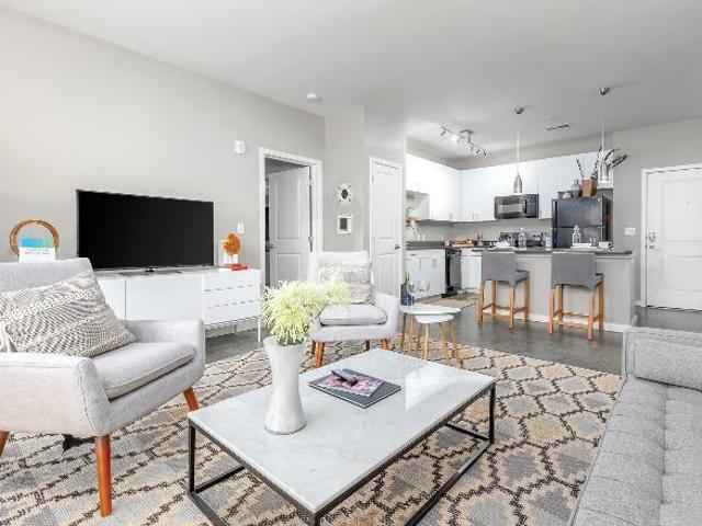 2 Br, 2 bath, Apartment 801 Nw 10th St