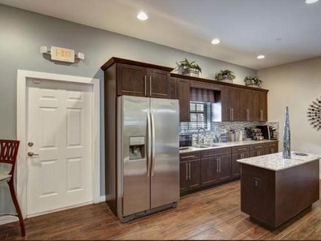 2 Br, 2 bath, Apartment 8101 NW 14th St