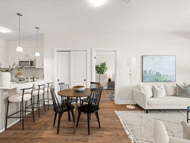 2 Br, 2 bath, Apartment 865 Kleinburg Drive