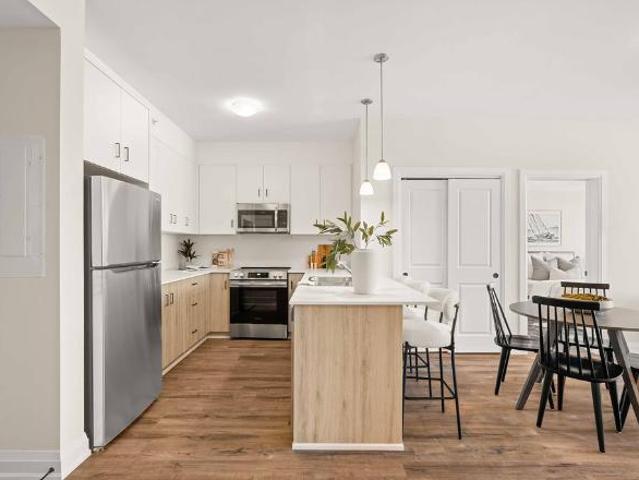 2 Br, 2 bath, Apartment 865 Kleinburg Drive