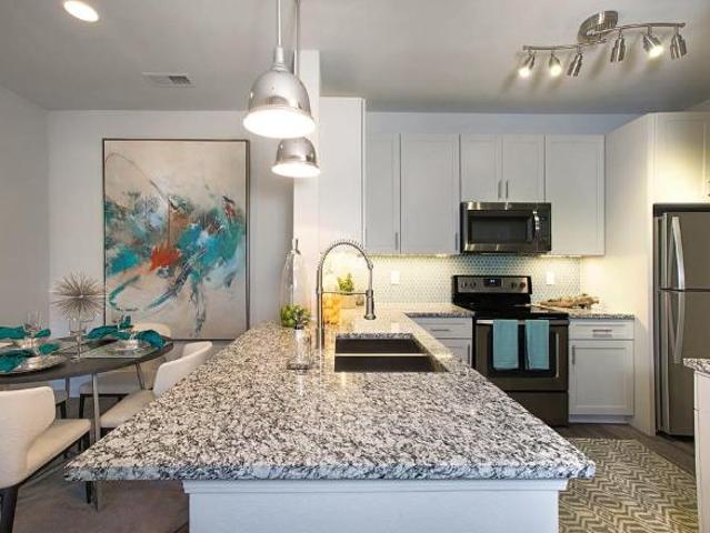 2 Br, 2 bath, Apartment 8700 Long Creek Club Drive