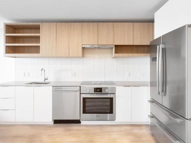 2 Br, 2 bath, Apartment 899 Congress Street
