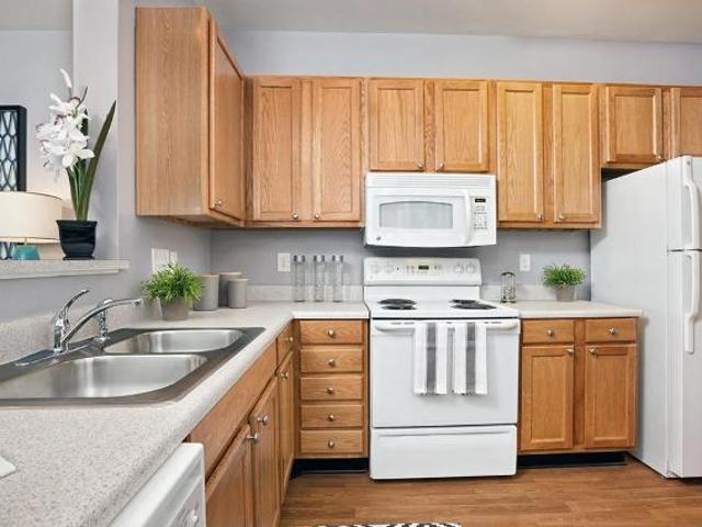 2 Br, 2 bath, Apartment 916 Sugar Gap Rd