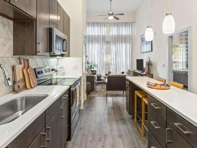 2 Br, 2 bath, Apartment 9330 Lookout Pt