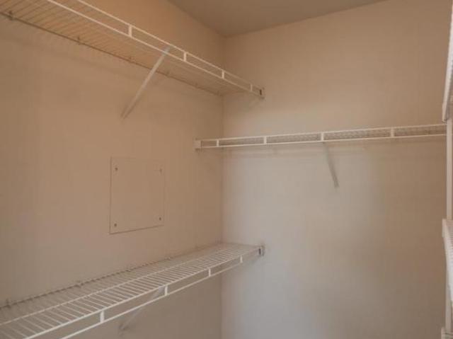 2 Br, 2 bath, Apartment 9400 Wade Boulevard